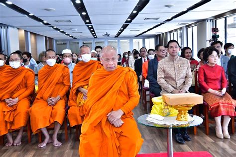 วธ รับมอบหนังสือที่ระลึกสดุดีพระเกียรติคุณ สมเด็จพระอริยวงศาคตญาณ สมเด็จพระสังฆราช