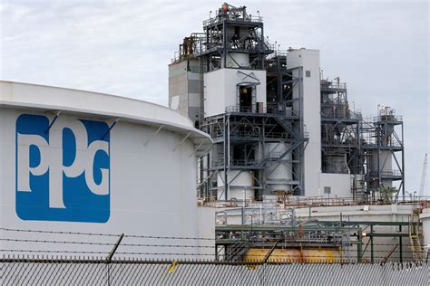 Ppg Industries Lays Off 1800 Workers Amid Us Job Market Struggles