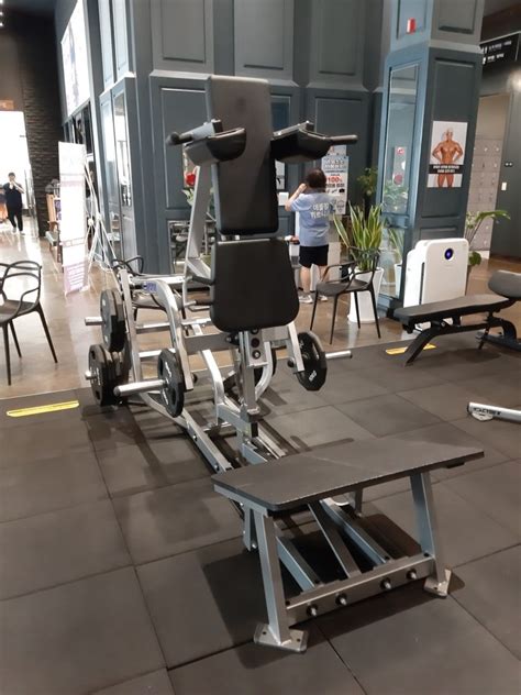 태전동 헬스장 새로운 해머스트렝스기구 입고 V스쿼트 머신 네이버 블로그