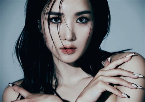 권은비 워터밤 달구고 서머퀸으로 컴백 물오른 성숙美 나무뉴스