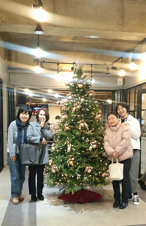크리스마스 트리 점등 사진 앨범 새로운교회
