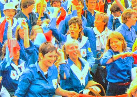 Ddr Jugendfdj Jugendfestival In Ost Berlinddr Fdjddr Pioniere