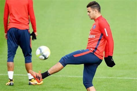Transferts où en est la situation d Hatem Ben Arfa ex PSG