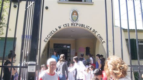 Construirán un polideportivo y salón de usos múltiples en la escuela