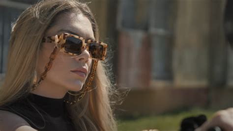 Vous Allez En Prendre Plein La Vue Avec Jmétais Dit Le Nouveau Clip De Bivee