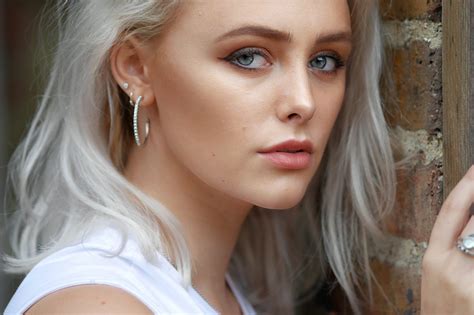 Blue Eyed Teen Model Telegraph
