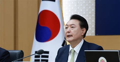 尹 “북 미사일 도발 총선 앞두고 사회 흔들려”