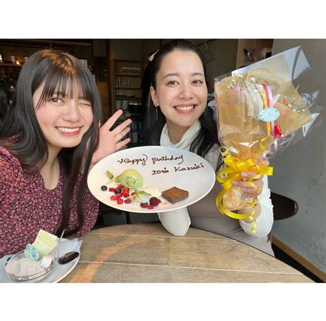 夢花さんのインスタグラム写真 夢花instagram 「親友ちゃんのお誕生日お祝いしてきた🥂 やっと一緒にお酒をたしなむことができました