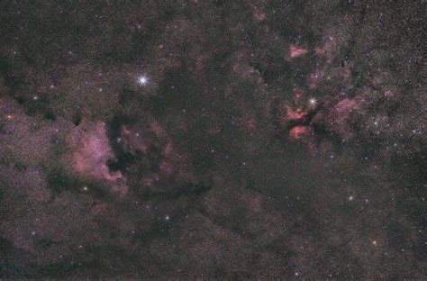 はくちょう座デネブ周辺 はくちょう座デネブ付近北アメリカ星雲NGC7000サドル周辺 深夜近くになると頭上は Flickr