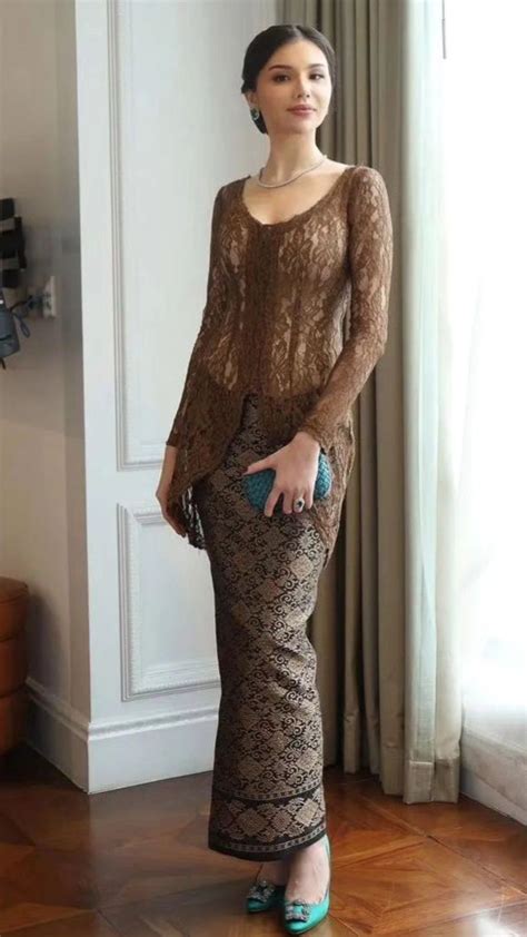 Pin By Sophie Keiko On MyFav KEBAYA DRESS Batik Fashion Kebaya