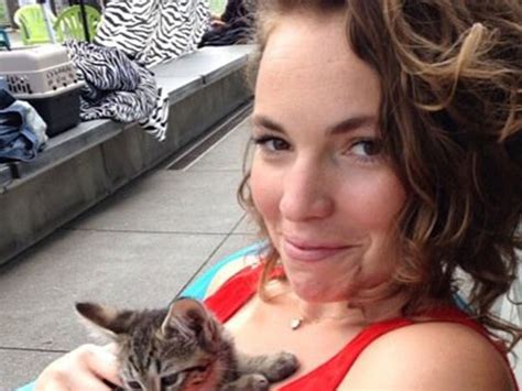 Comedian Beth Stelling Shares Graphic Images In Post About Surviving Abusive Relationship