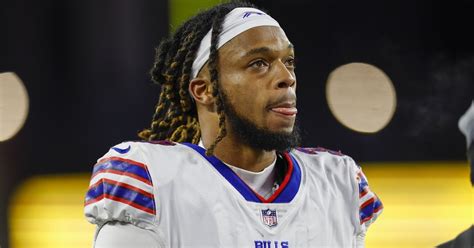 Buffalo Bills Damar Hamlin Suffers Cardiac Arrest On Field