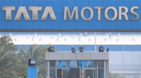 Q4 Tata Motors Net Loss At Rs 7605 Crore On Jlr Write Offs Business