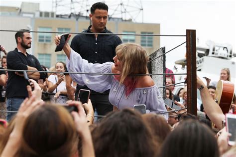 Taylor Swift New Kelsey Montague What Lifts You Up Mural In
