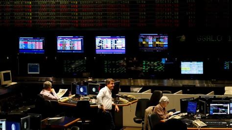 Más Allá Del Dólar Ahorro Qué Hacer Con Los Pesos En Noviembre En