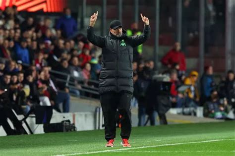 Liverpool Can Gain Premier League Title Edge On Man City And Give
