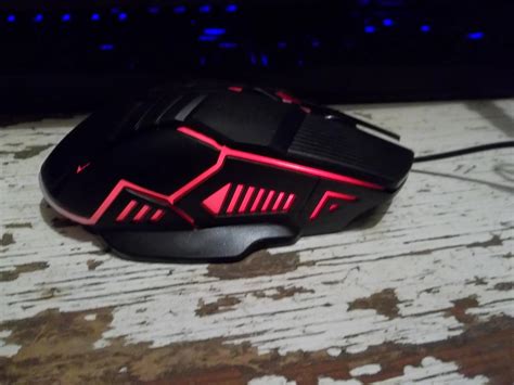 Мышь игровая Проводная эргономичная со светодиодной подсветодиодный кой 3200dpi 6 кнопок