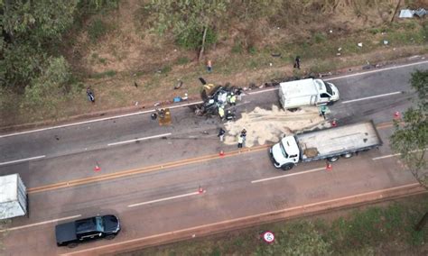 Acidente Na Br 040 Em Nova Lima Deixa Uma Pessoa Morta