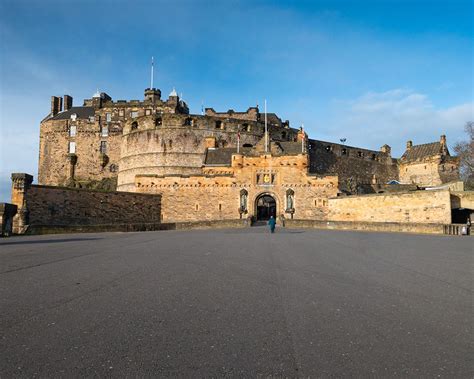 What To See And Do Edinburgh Castle