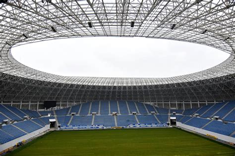 Primăria Craiova cumpără mașini de spălat pentru Stadionul de Fotbal și