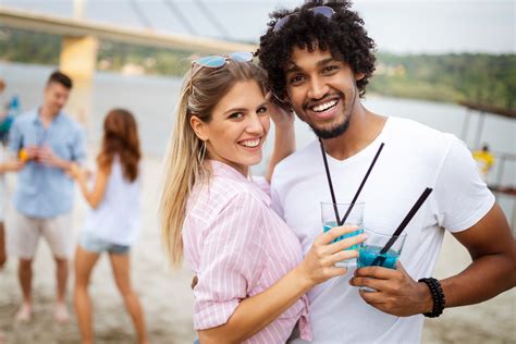 Reasons Why Traveling Strengthens Your Relationship