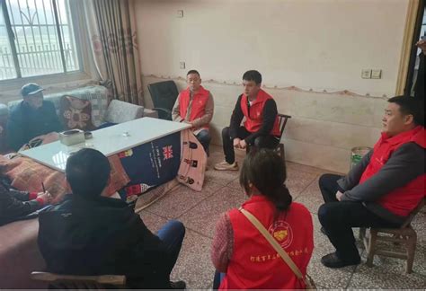 余坪镇学雷锋送温暖商会走访慰问特困家庭 平江县政府门户网