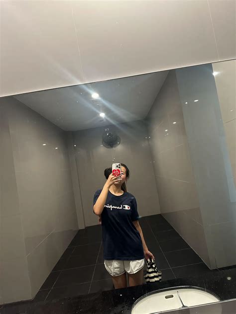 พิกัดสนามแบดมินตัน🏸💗 แกลเลอรีที่โพสต์โดย 𝐩𝐫𝐢𝐦 ̈ ˎˊ˗ Lemon8