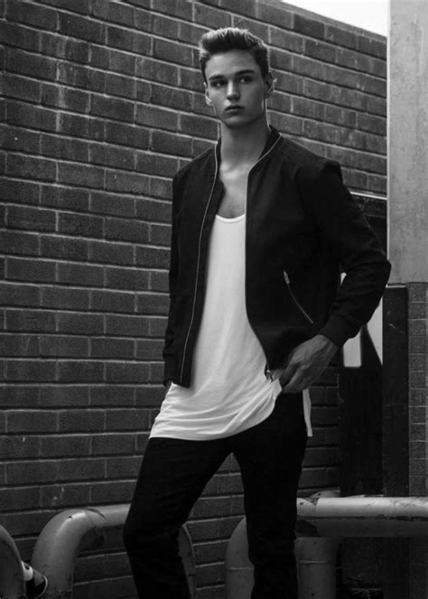 Vanity Teen EXCLUSIVE Trevor Mitchell By Adam Washington Vanity Teen 虚荣青年 Lifestyle New Faces