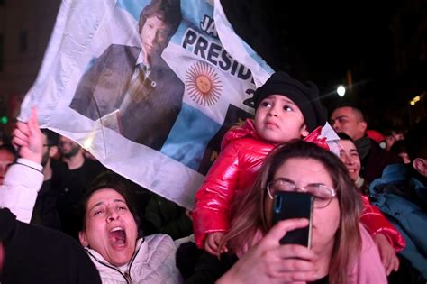 Triunfo De La Extrema Derecha Y Ausentismo Récord Las Claves De Las