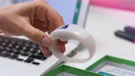 Estas Son Las Pulseras Que Nunca Deberías Llevar Son Un Caldo De