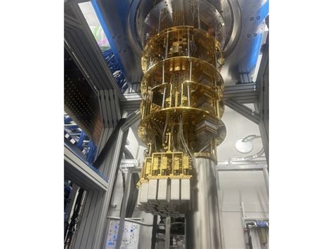 Fujitsu And Riken Develop World Leading 256 Qubit Superconducting