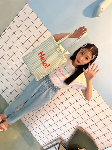 「小道具使いでポージング上手になれる？ ノリノリなプチ㋲たち♡」【8月号撮影日記16】 ニコプチ 女子小学生ナンバーワンウェブマガジン