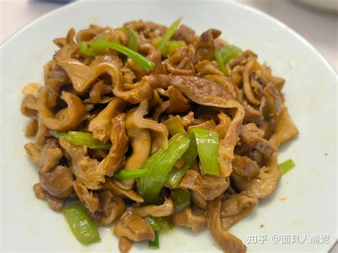 如何做出鲜美可口的青椒炒肥肠？ 知乎