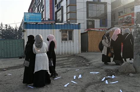 Afghanistan Taliban Bans Women From Universities