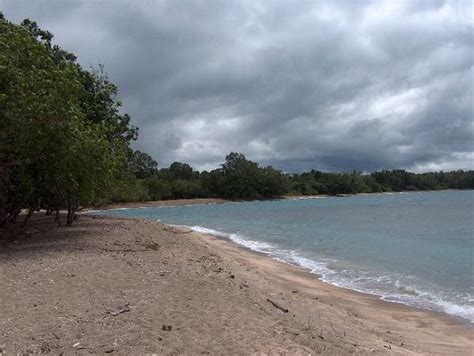 Wom Beach