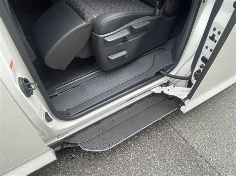 Voxy納期最新情報！即納車でご用意あり！宮口自動車です 店舗の様子や取り扱い車種を紹介 大阪府で各種新車や中古車を販売する宮口自動車株式会社