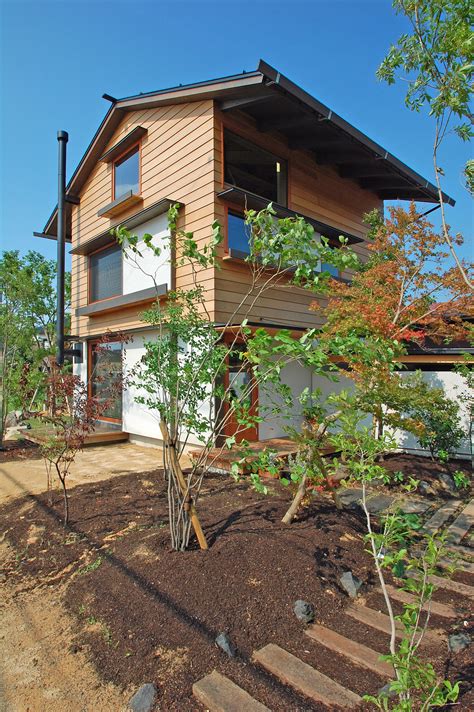 コンパクトな敷地を活かした、大人の隠れ家。 鳥取の注文住宅ならkenpan｜建販