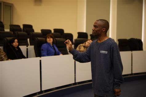 ემორის უნივერსიტეტის პროფესორების ლექციები თბილისის სახელმწიფო სამედიცინო უნივერსიტეტში