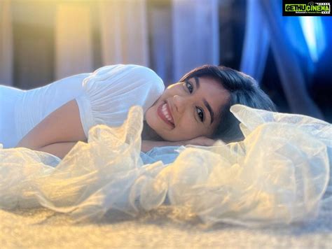 Serial Actress Pranali Rathod Latest Instagram Pictures Gethu Cinema