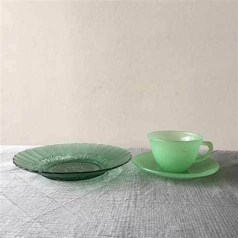 Green Glass Plates Offer Furniture And Home Living Kitchenware