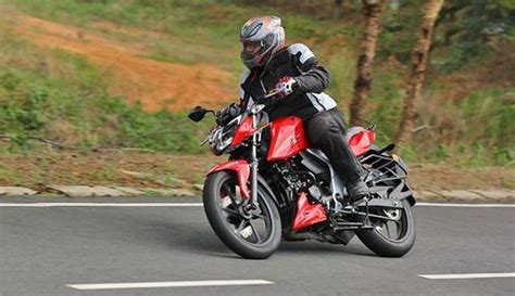 Planning To Buy A Used TVS Apache RTR 160 4V Here Are Some Pros And Cons