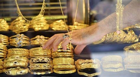 سعر الذهب في الإمارات اليوم الخميس 15 ديسمبر 2022 عيار 21 يسجل 18549