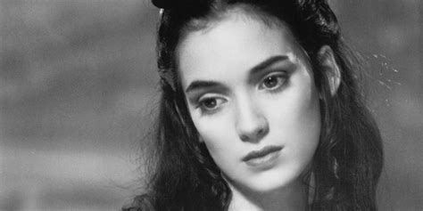 Bram Stokers Dracula Review A Vampire Classic Is Pure Camp 30 Years Later