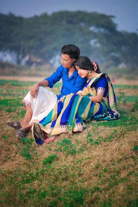 Pin By Satyabrat Puran On Cute Couple Poses Cute Love Couple Images Village Girl Images