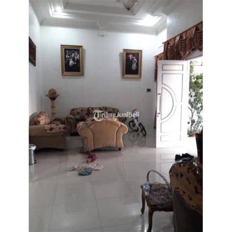 Dijual Rumah Besar 1 Lantai 4 Kt 3 Km Dekat Pusat Kota Harga Nego Di