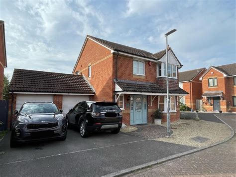 4 Bed Detached House For Sale In Wilde Close Burnham On Sea Ta8 £