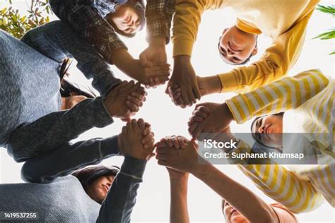 Team Hands Empathy Trust Partner 파트너십은 비즈니스 파트너를 연결하고 연결 통합은 개념 공감 팀워크를