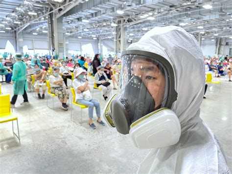 花博爭艷館設疫苗接種站 國軍支援消毒（2） 圖