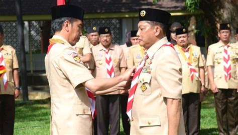 Buwas Dilantik Sebagai Ketua Kwarnas Gerakan Pramuka