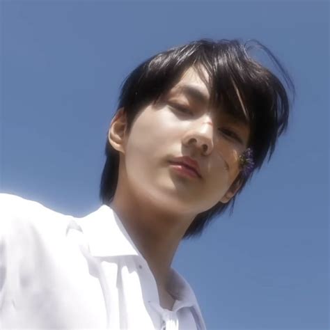 Enhypen Jungwon Icon What Is Kpop Hair Inspo Color Beige Aesthetic